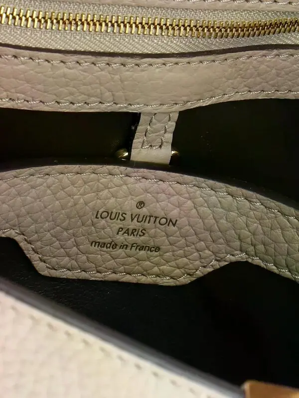 LOUIS VUITTON Capucines Pm Satchel - Grey