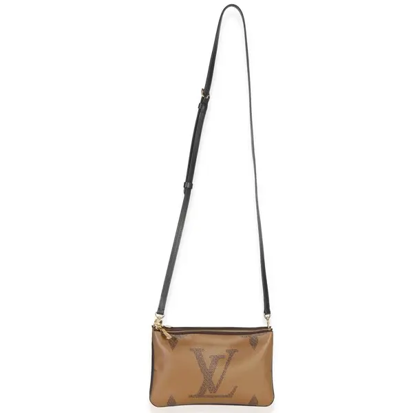 LOUIS VUITTON Reverse Monogram Giant Canvas Double Zip Pochette - Brown