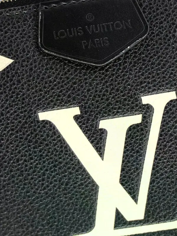 LOUIS VUITTON Multi Pochette Accessoires Bicolor Monogram Empreinte Giant - Black
