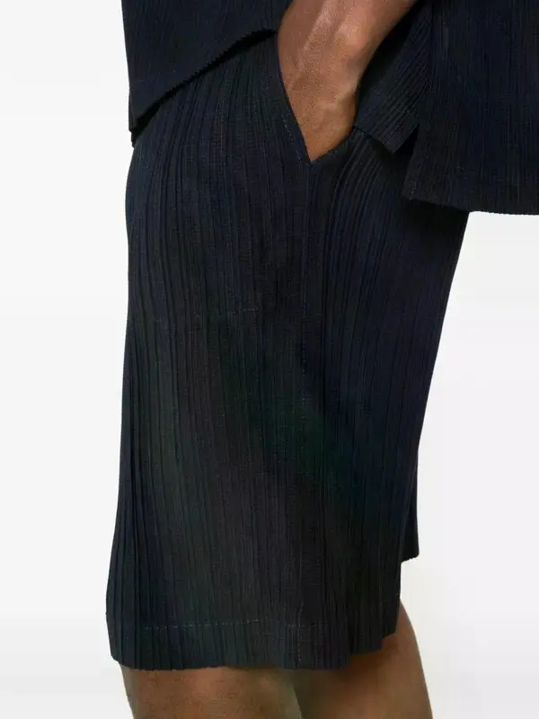 GONGDID DESIGN Pleated Shorts