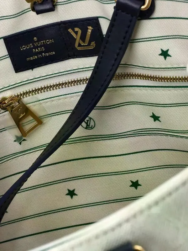LOUIS VUITTON Onthego Limited Edition Cities Gm Tote Bag - Neutrals