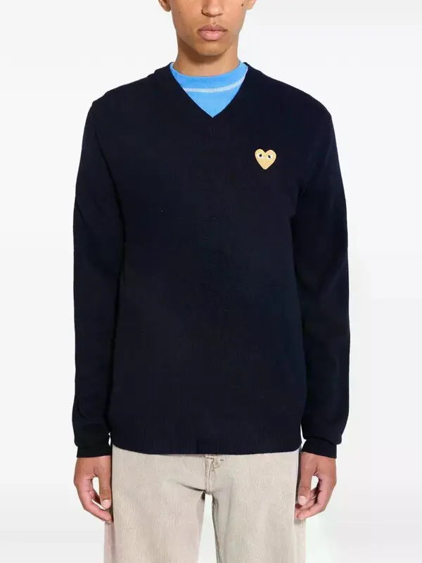 Comme Des Garçons Heart-patch V-neck Sweater - Blue