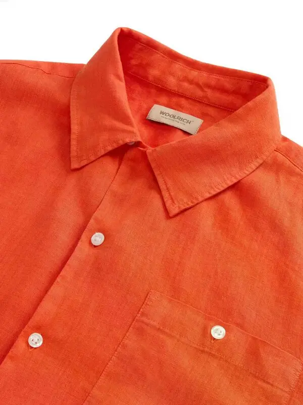 Woolrich Garment-dyed Short-sleeved Shirt