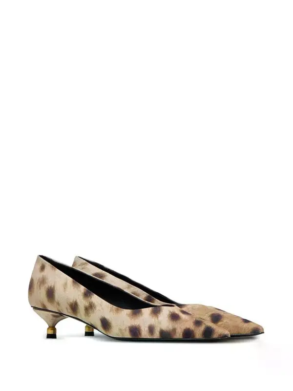 VANDA NOVAK Diana Pumps