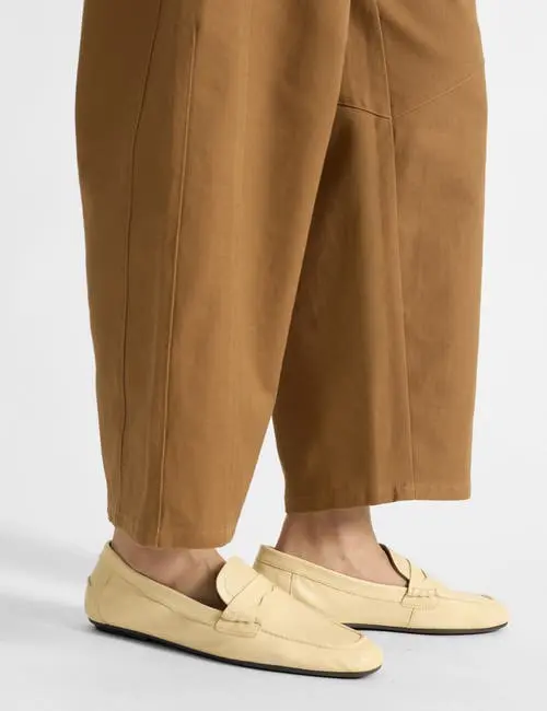 ALBARAY Cropped Barrel Trousers - Tan