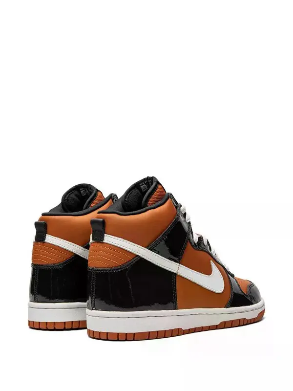 Nike Dunk High Sneakers - Orange