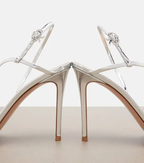 GIANVITO ROSSI Manhattan Mirrored Leather Sandals - Silver