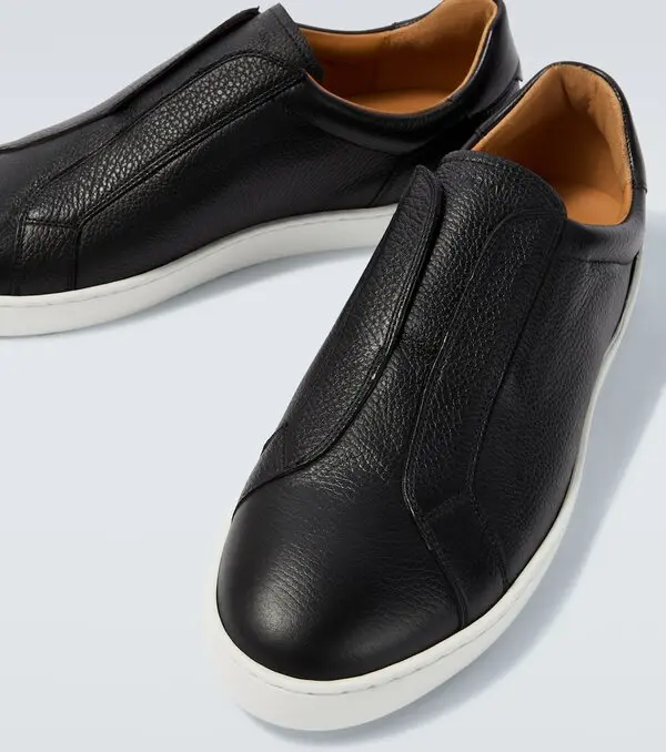 Magnanni Costa Slip-on Leather Loafers - Black