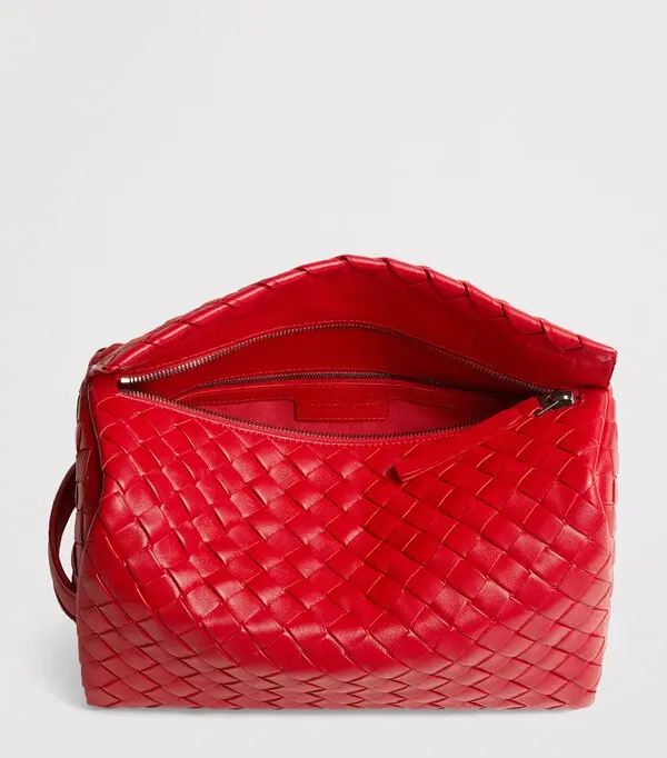 Bottega Veneta Small Leather Cubo Pouch