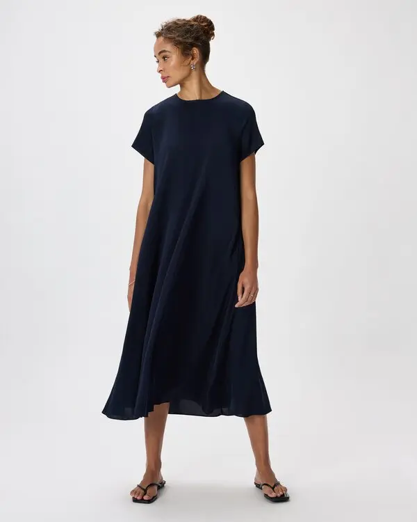 Quince Washable Stretch Silk Voluminous Maxi Dress - Navy