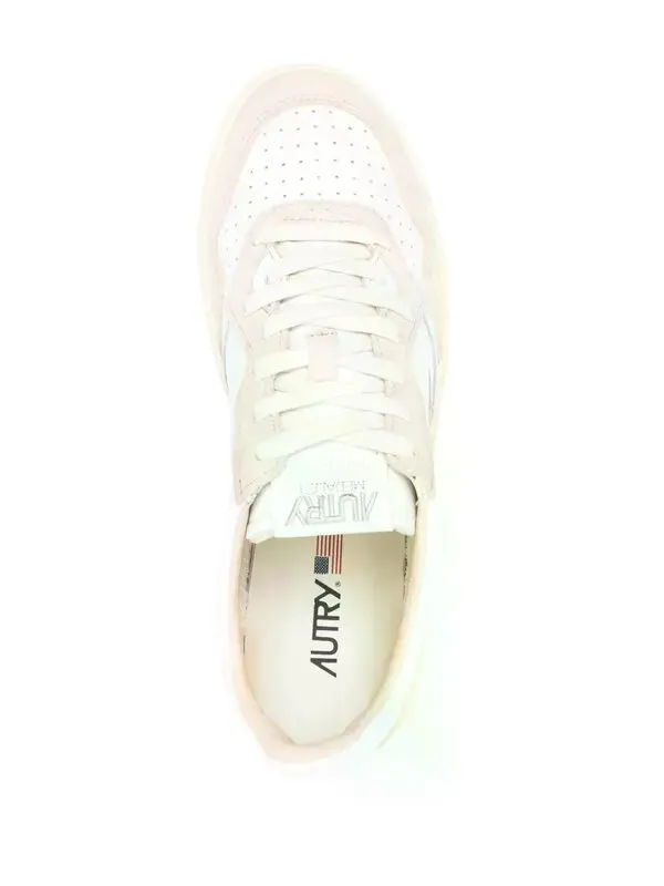 AUTRY Medalist Low Leather Sneakers