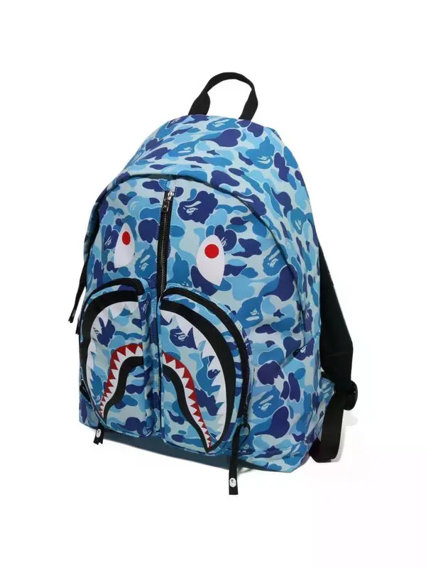 A BATHING APE Shark-motif Camouflage-print Backpack - Blue