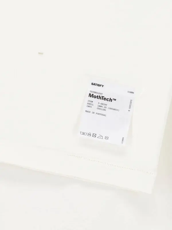 Satisfy T-shirt “mothtech - Cream