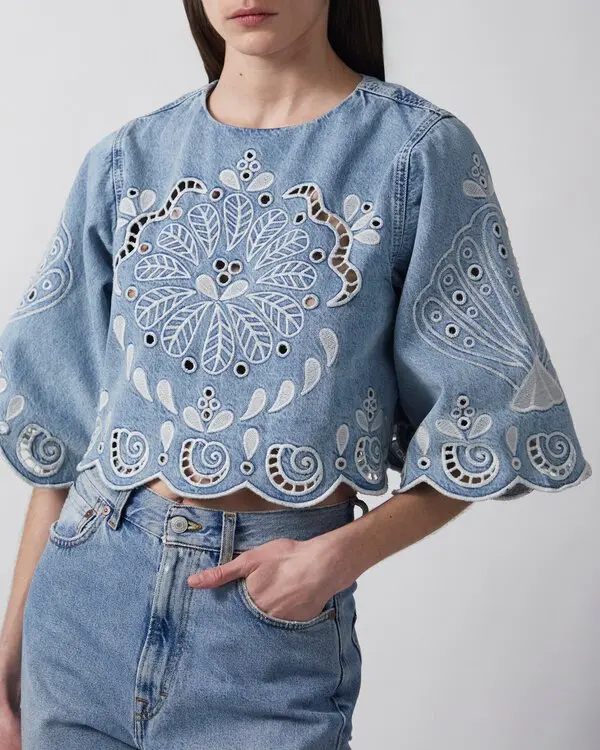 FARMRIO Cropped Richelieu Embroidered Blouse