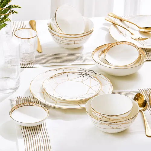 Prouna Gem Cut Gold Salad / Dessert Plate
