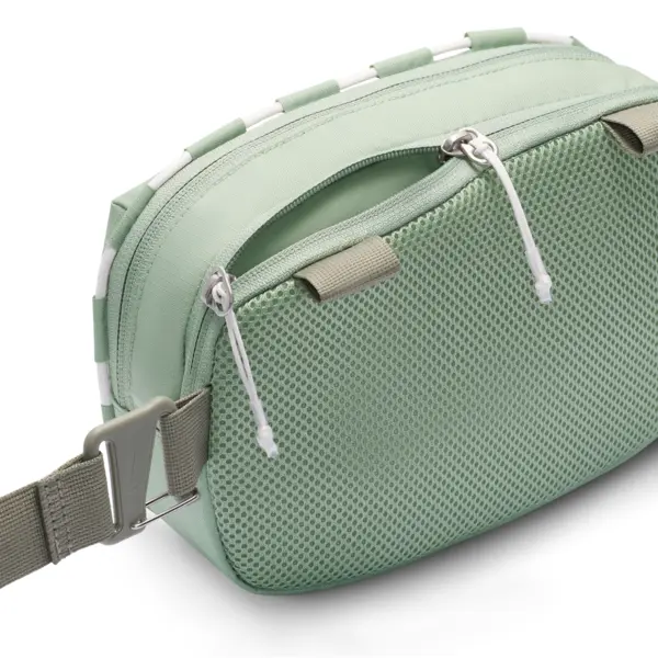 Nike Hayward Patrol Crossbody Bag - Green