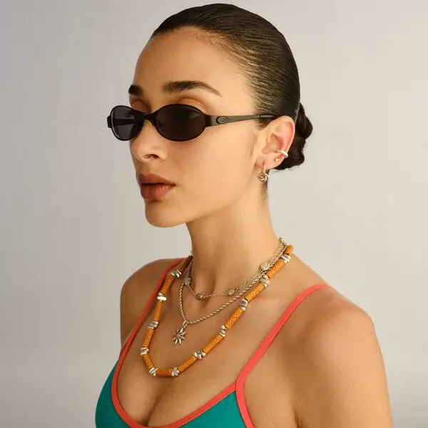 Le Specs Frostbite Oval Sunglasses - Matte Black