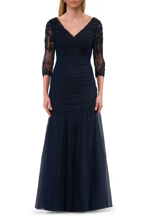 LABOMME Tulle Evening Gown With Trumpet Skirt And Lace Illusion Sleeves - Navy