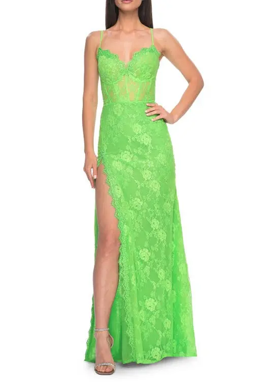 LABOMME Scallop Detail Lace Fitted Prom Dress With Illusion Bodice - Bright Green