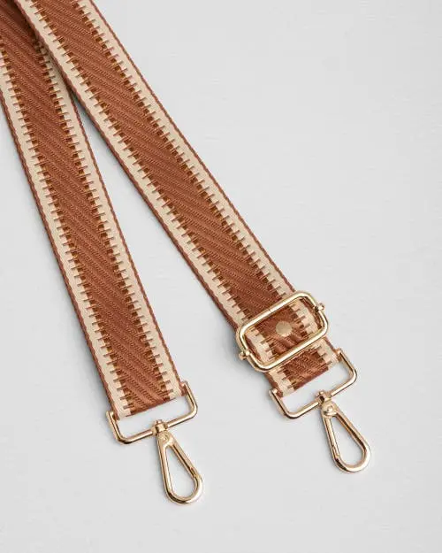 POM POM LONDON Sutton Sling Crossbody Bag - Chestnut