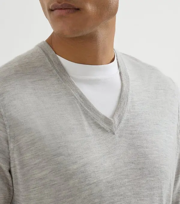 Brunello Cucinelli Cashmere-silk V-neck Sweater - Grey