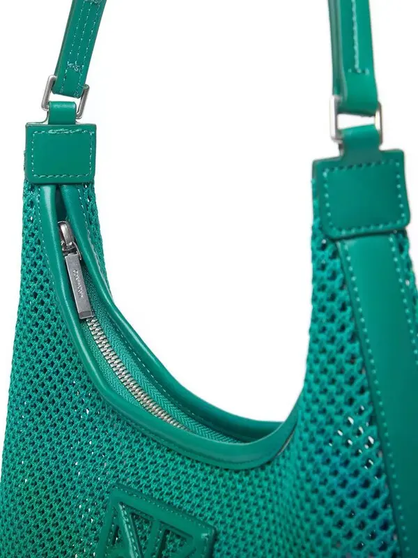 Calvin Klein Logo-patch Shoulder Bag