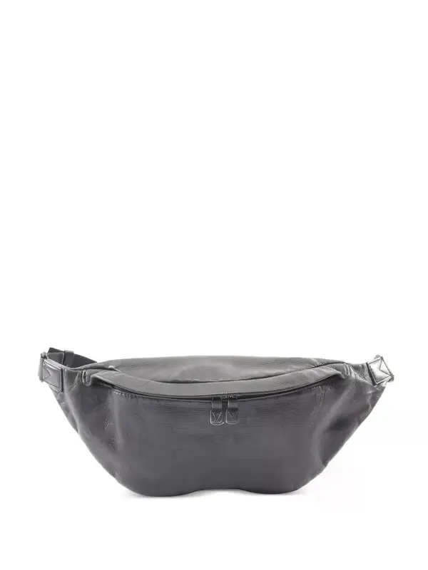 LOUIS VUITTON Discovery Belt Bag - Black