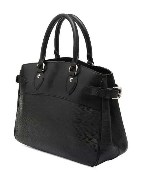 LOUIS VUITTON 2006 Epi Passy Pm Handbag - Black
