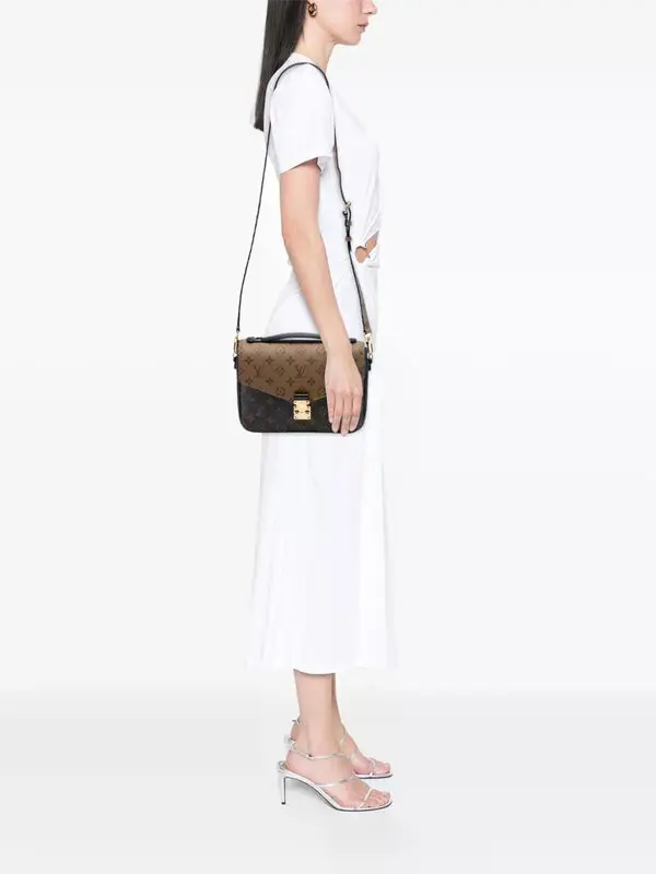 LOUIS VUITTON Monogram Reverse Pochette Metis Satchel 2021-2025 - Brown