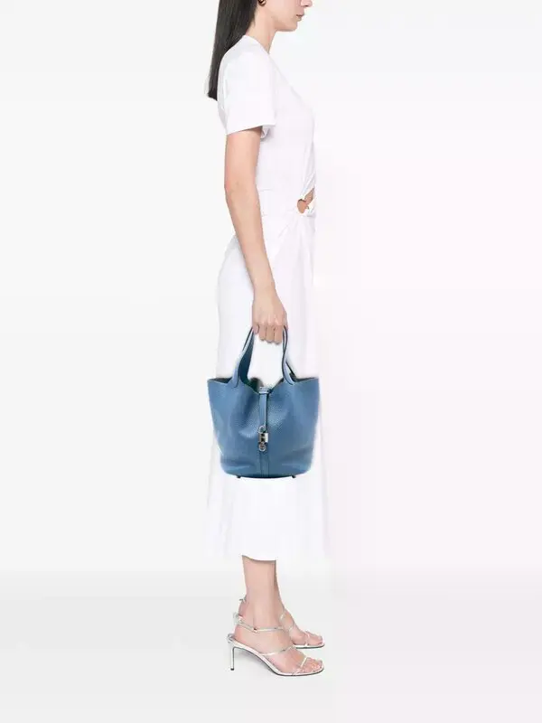 Hermès 2016 Clemence Picotin Lock 22 Handbag - Blue