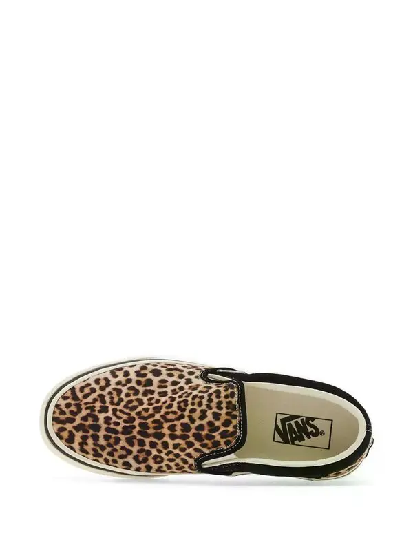 VANS Classic Slip-on Sneakers - Neutrals