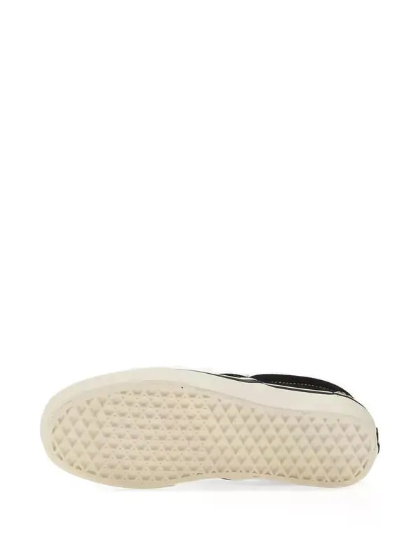 VANS Classic Slip-on Sneakers - Neutrals