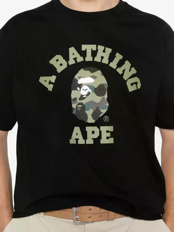 A BATHING APE Camouflage-print T-shirt - Black
