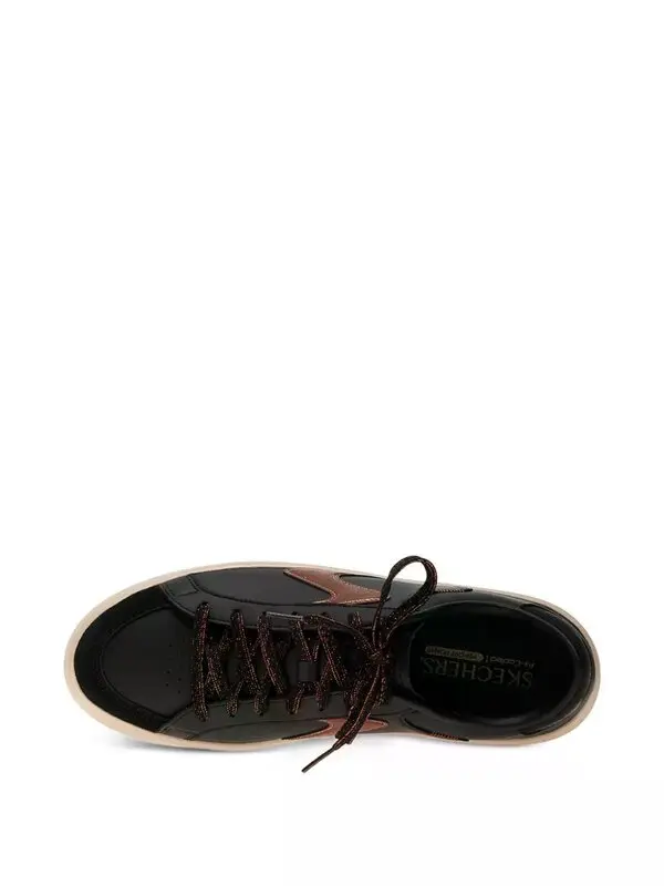 Sketchers Hiland Sneakers