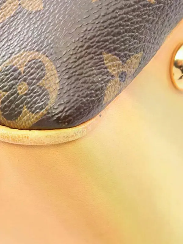 LOUIS VUITTON 2010 Monogram Boetie Pm Handbag