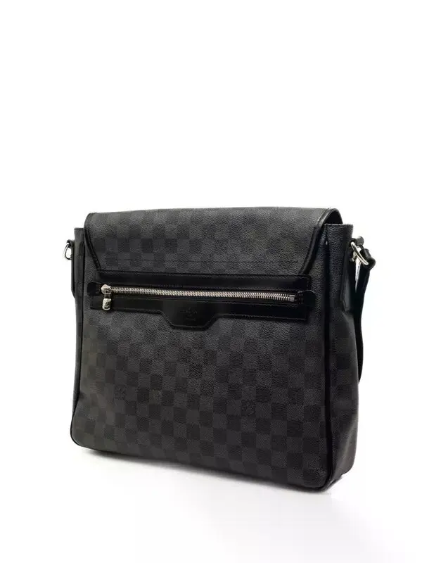 LOUIS VUITTON 2009 Damier Graphite Daniel Mm Crossbody Bag
