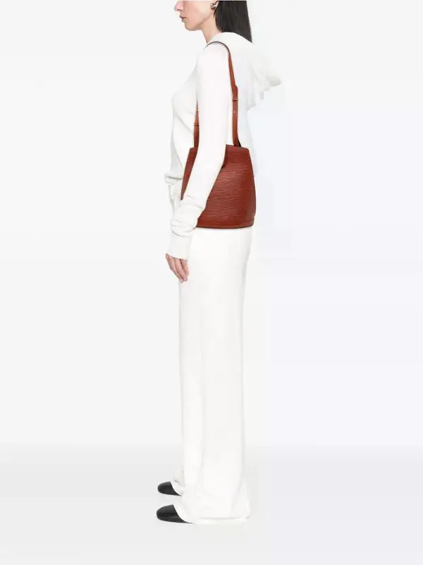 LOUIS VUITTON 1995 Epi Cluny Shoulder Bag - Brown