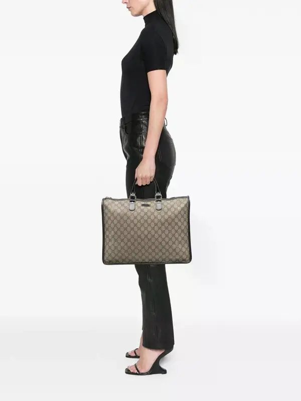 Gucci Gg Supreme Satchel - Neutrals