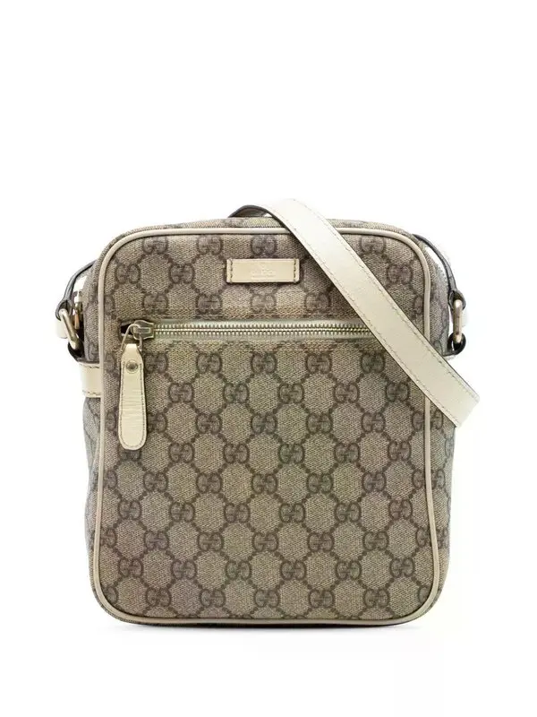Gucci Gg Supreme Crossbody Bag - White