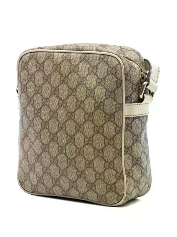 Gucci Gg Supreme Crossbody Bag - White