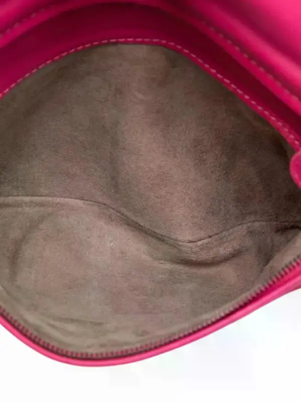 Bottega Veneta 2012-2026 Nappa Intrecciato Turn Lock Clutch - Pink