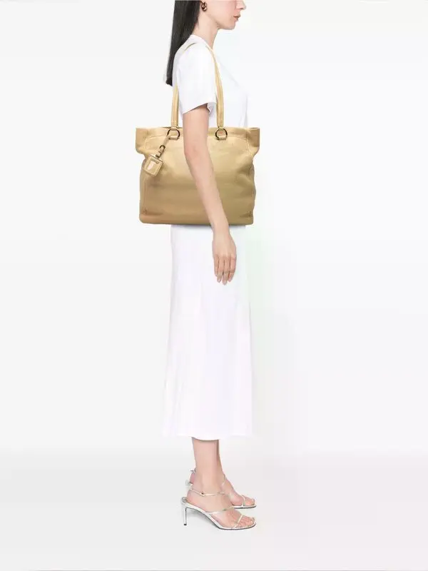 Prada Vitello Daino Tote Bag 2000-2026