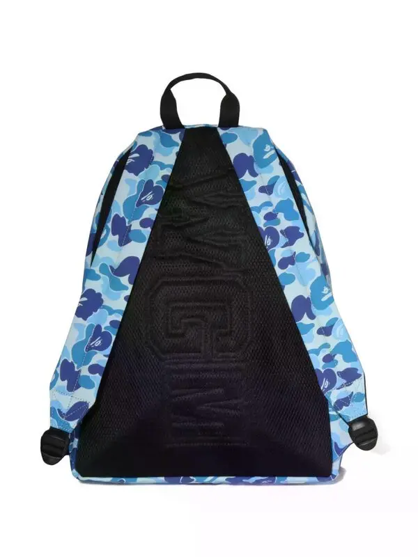 A BATHING APE Shark-motif Camouflage-print Backpack - Blue