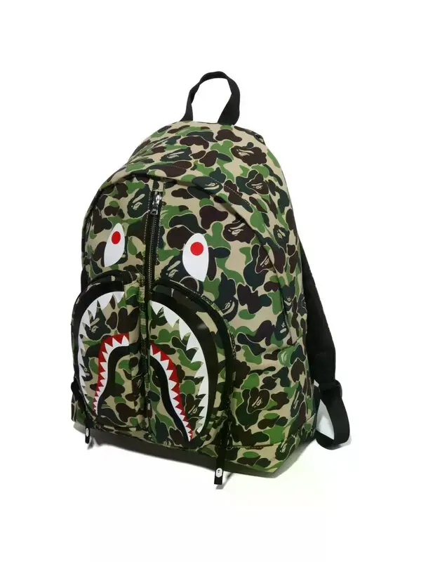 A BATHING APE Camouflage-print Shark Backpack - Green