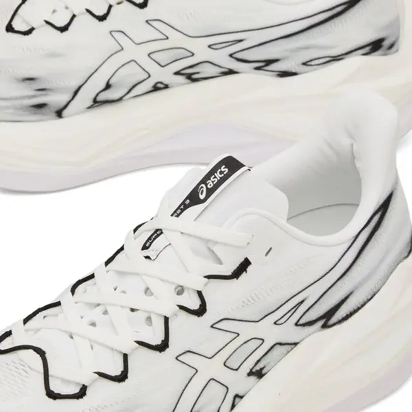 Asics Superblast 3 Sneaker
