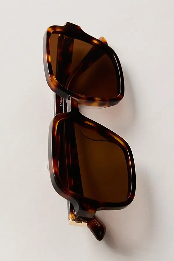 Free People Jace Square Polarized Sunglasses - Chocolate