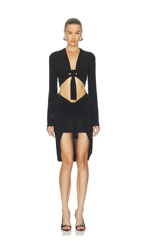 HAELO Knotted Long Sleeve Cropped Top
