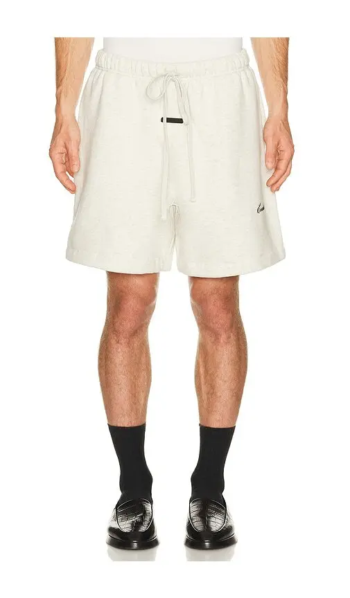 Fear Of God Classic Short - Beige