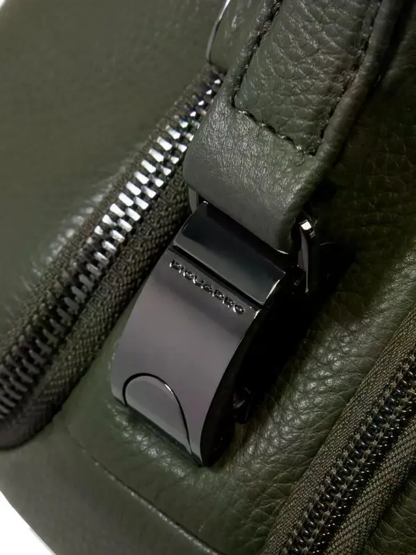 PIQUADRO Grained Leather Backpack
