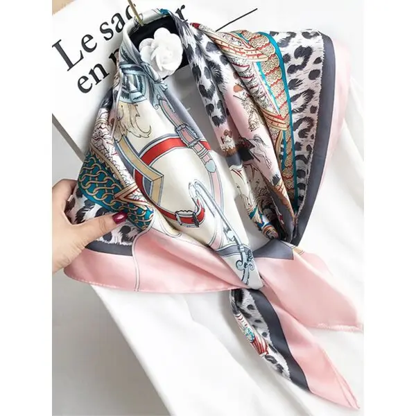 SILKSILKY Pure Mulberry Silk Printed Square Shawl Scarf - Light Pink